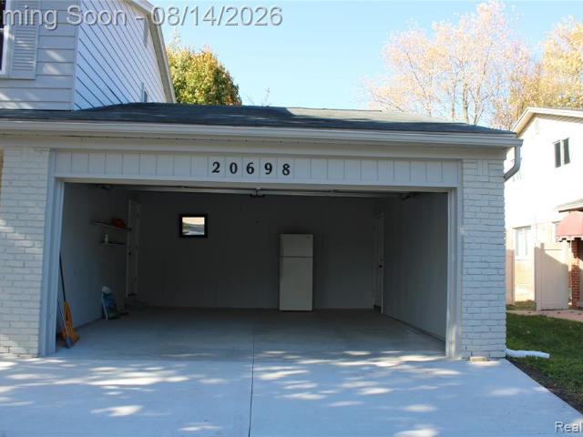 20698 Coachwood Road