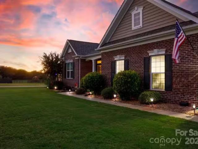 2069 Belle Regal Cir, Rock Hill, SC 29732 MLS 4189444