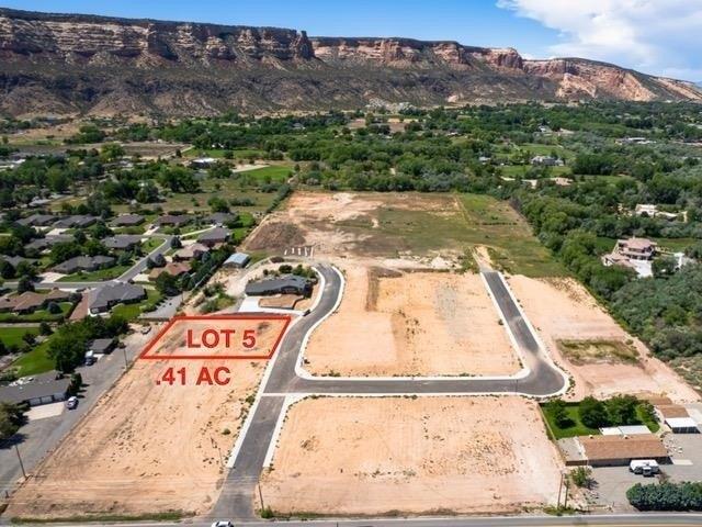 2069 Shamsi Dr, Grand Junction, CO 81507