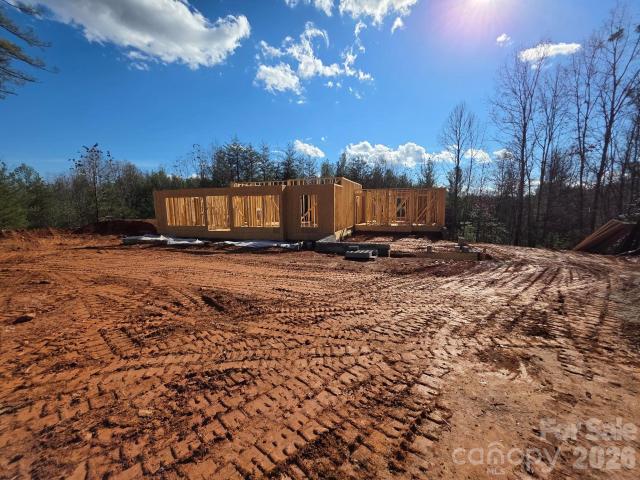 2069 Shannon Drive # 77