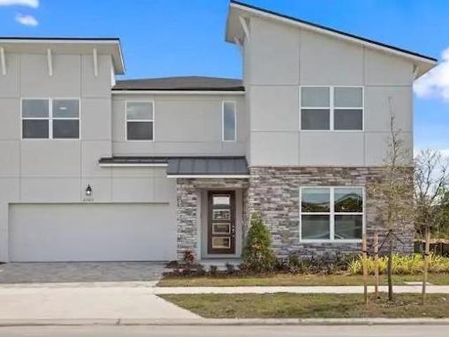 2069 Tropical Palms Cir, Kissimmee, FL 34747