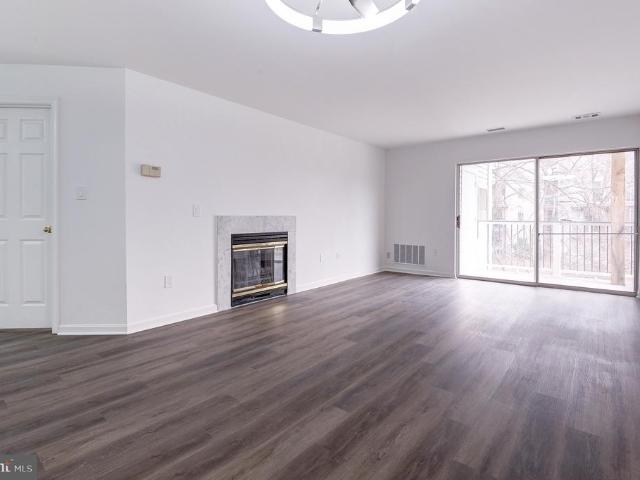 20600 Cornstalk Terrace # 202