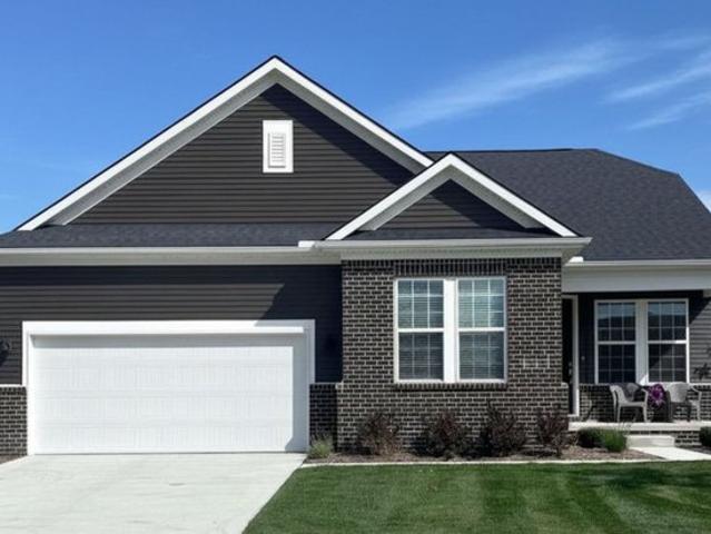 20601 W Kilburn Dr, Macomb, MI 48044