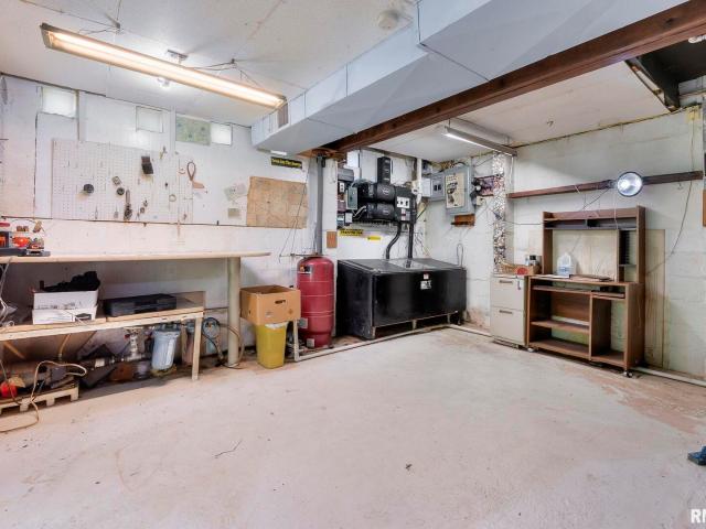 20601 Maggie Lane