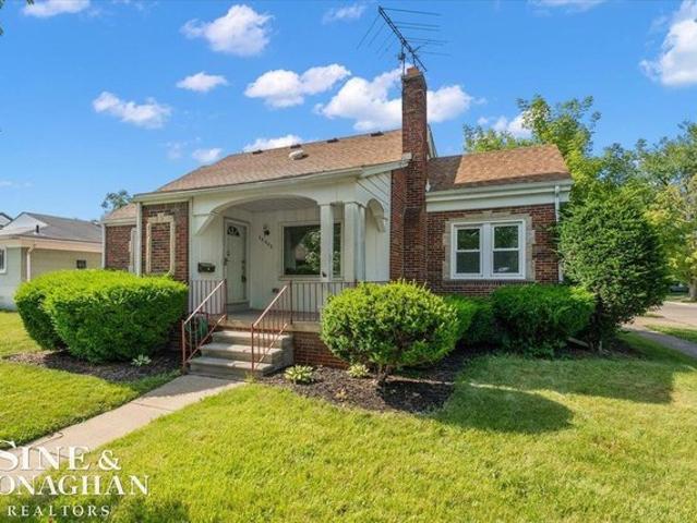 20602 Powers St, Dearborn Heights, MI 48125