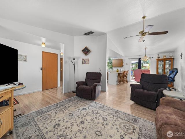 20608 th Street Ct. E