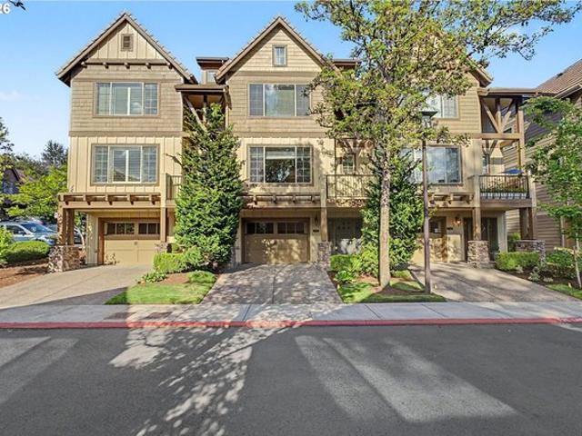 2060 NW Village Cir Unit 43, Portland, OR 97229