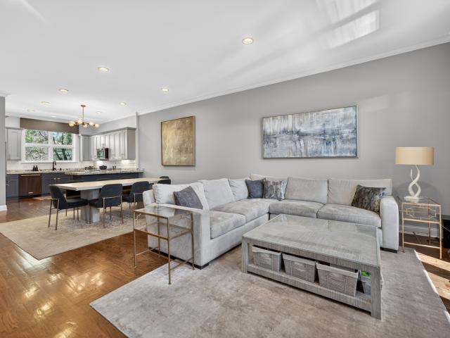 2060 N Stave Street # 3
