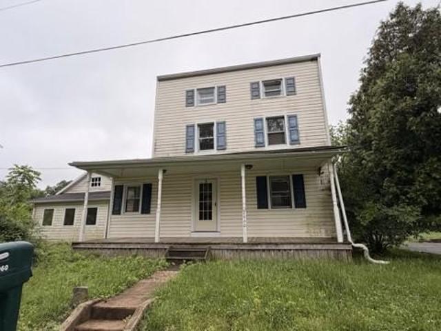 2060 Adams Rd, East Greenville, PA 18041