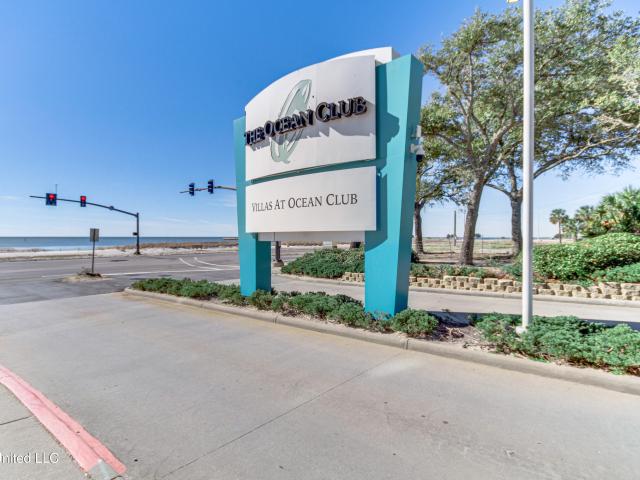 2060 Beach Boulevard # 302