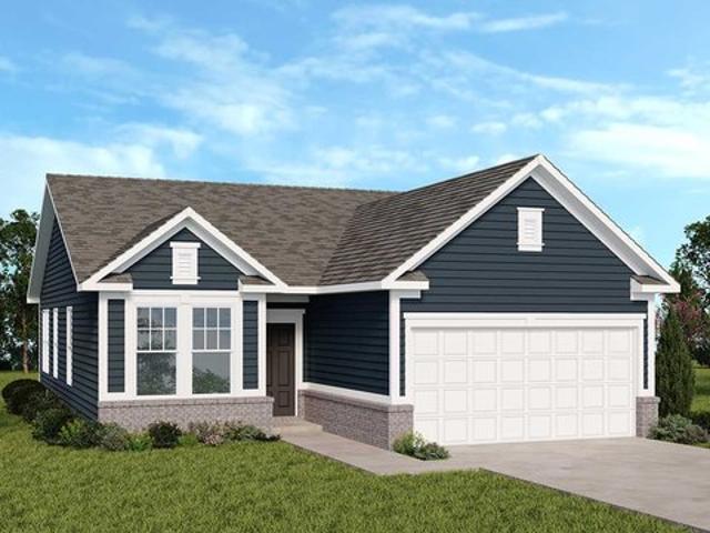 2060 Black Oak Dr, Shelbyville, IN 46176