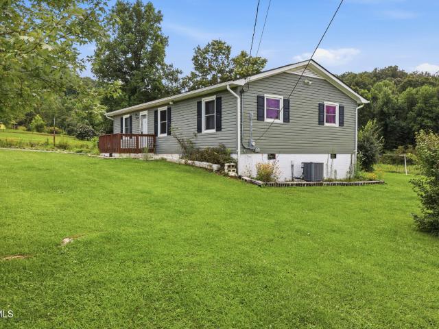 2060 Fishpond Road