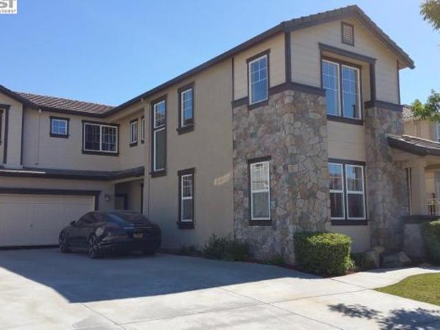 2060 Jenni Ln, Tracy, CA 95377