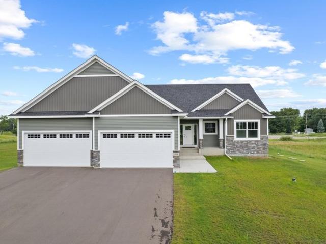 20615 Redwood St NW, Oak Grove, MN 55011