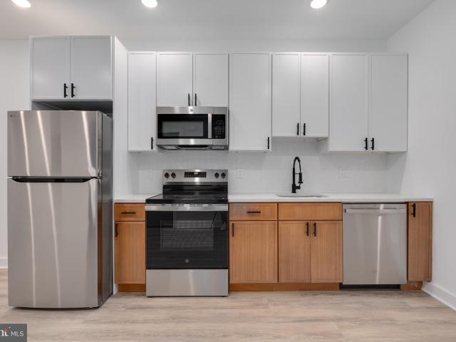 2061 N 8th St, Unit 2, Philadelphia, PA 19122 | MLS #PAPH2563 | Compass