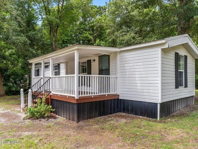 2061 Center Ct SW, Supply, NC 28462