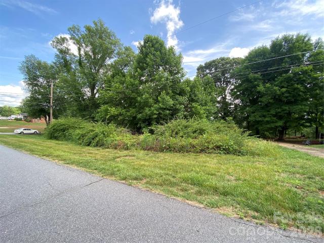 2061 colonial lane # 17/e