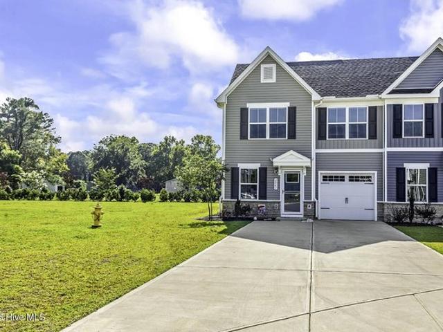 2061 Parow Ln NW, Calabash, NC 28467