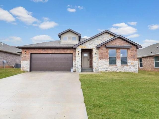 2061 Periwinkle Pl, Centerton, AR 72719