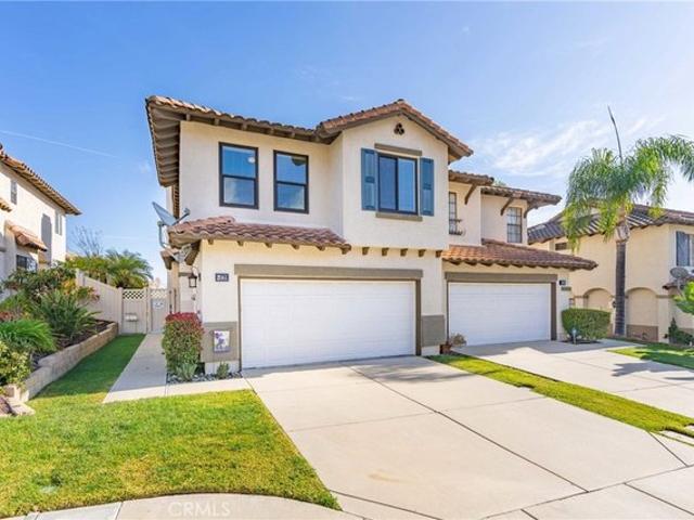 2061 San Antonio Dr, Corona, CA 92882