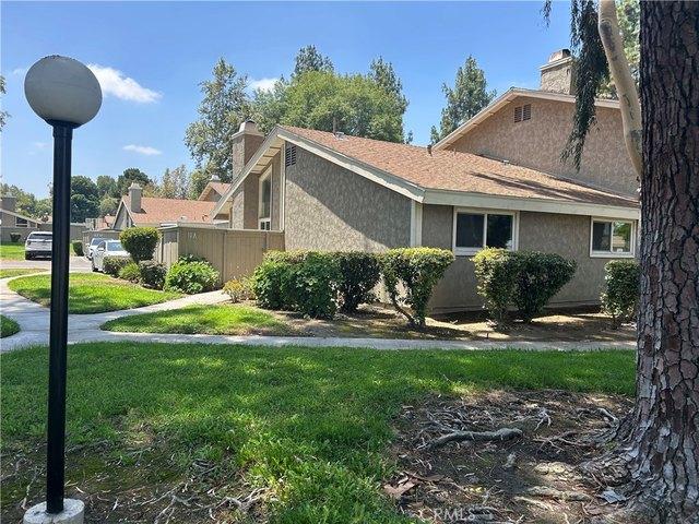 2061 W Redlands Blvd, Redlands, CA 92373