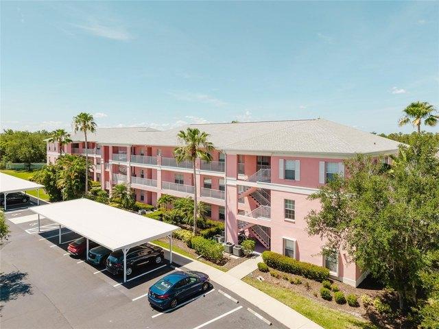 2061 Willow Hammock Cir Unit 208, Punta Gorda, FL 33983