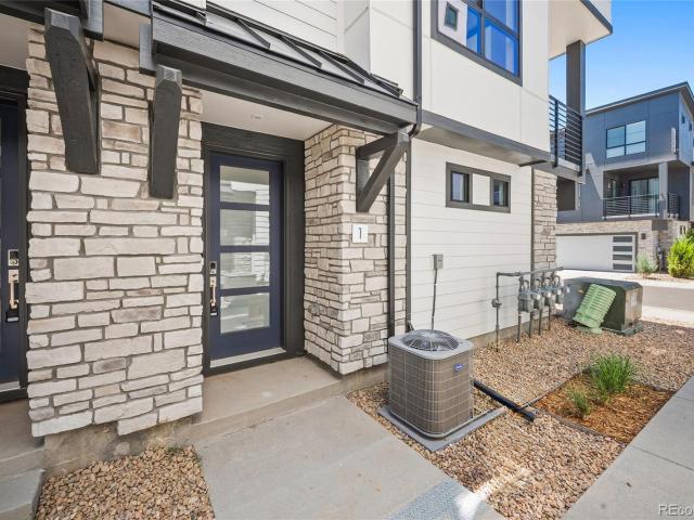 2062 S Holly Street # 1