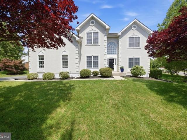 20638 Piney Branch Way, Sterling, VA 20165