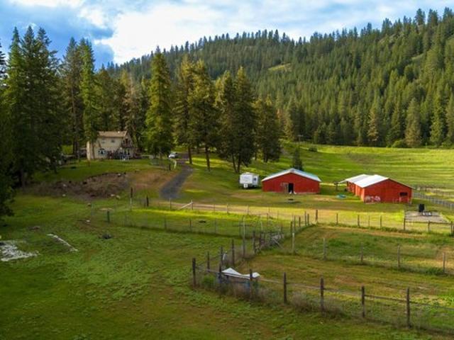 2063 A Marble Valley Basin Rd, Addy, WA 99101