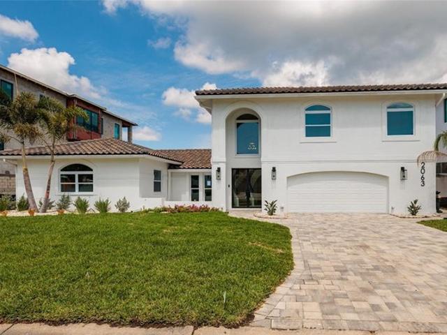 2063 Illinois Ave NE, Saint Petersburg, FL 33703