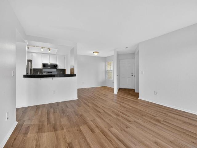 2063 Lakeridge Cir, Unit 101, Chula Vista, CA 91913 | MLS #260005