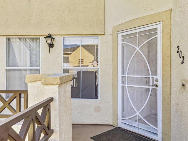 2063 Lakeridge Circle
