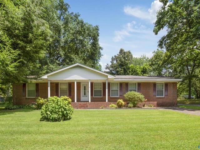 206 12th St NW, Arab, AL 35016