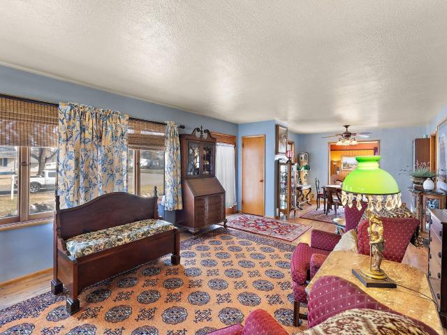 206 2nd Street N