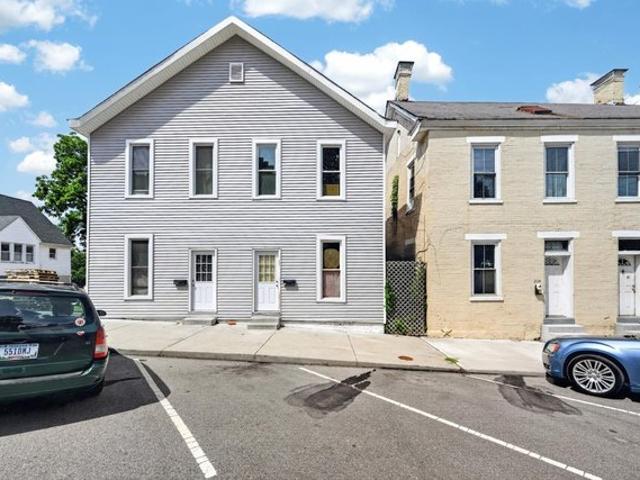 206 4th St Unit 208, Aurora, IN 47001