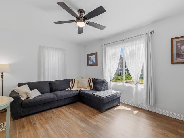 206 4th Street