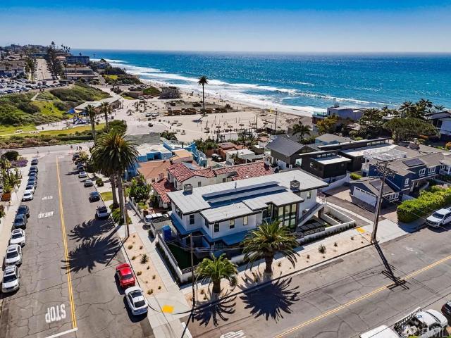 208 4th Street