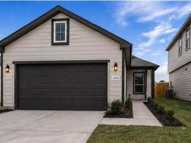 206 Colonnade Reflection Dr, Crosby, TX 77532