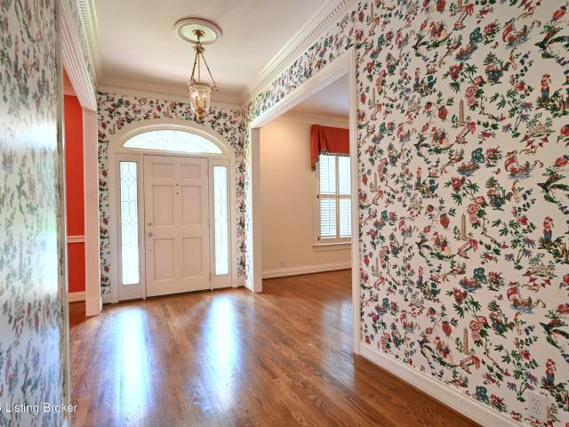 206 Coralberry Rd