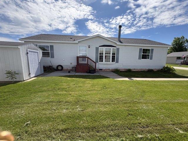206 Christopher Stone Dr, Capac, MI 48014