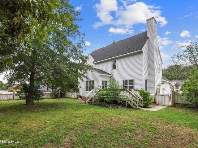 206 Creekside Drive