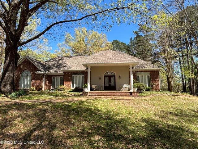 206 Crescent H Drive