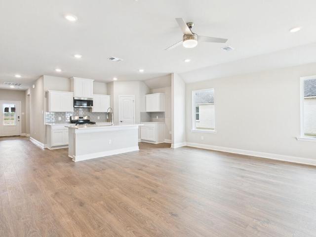 206 Cypress Falls Dr, Broussard, LA 70518 | MLS #2600001
