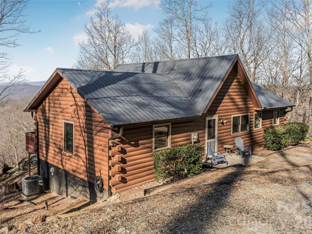 206 Amelia Lane