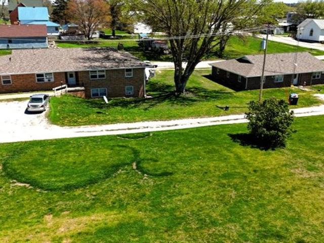 206 and 212 NW Walnut St, Bridgewater, IA 50837