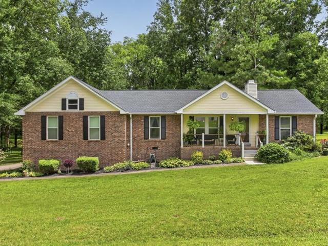 206 Allers Dr, White House, TN 37188