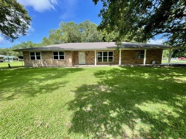 206 Back Project Rd, Schriever, LA 70395