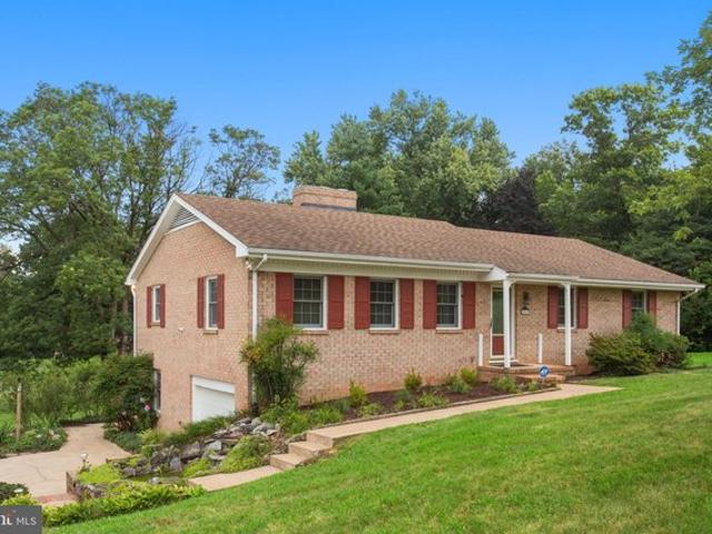 206 Belmont Dr, Rockingham, VA 22801