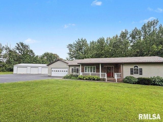 206 Bryant Rd, Harrisburg, IL 62946