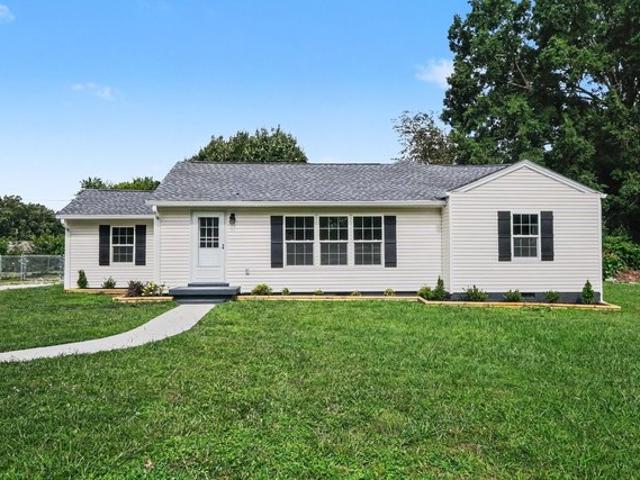 206 Bragg Cir, Tullahoma, TN 37388